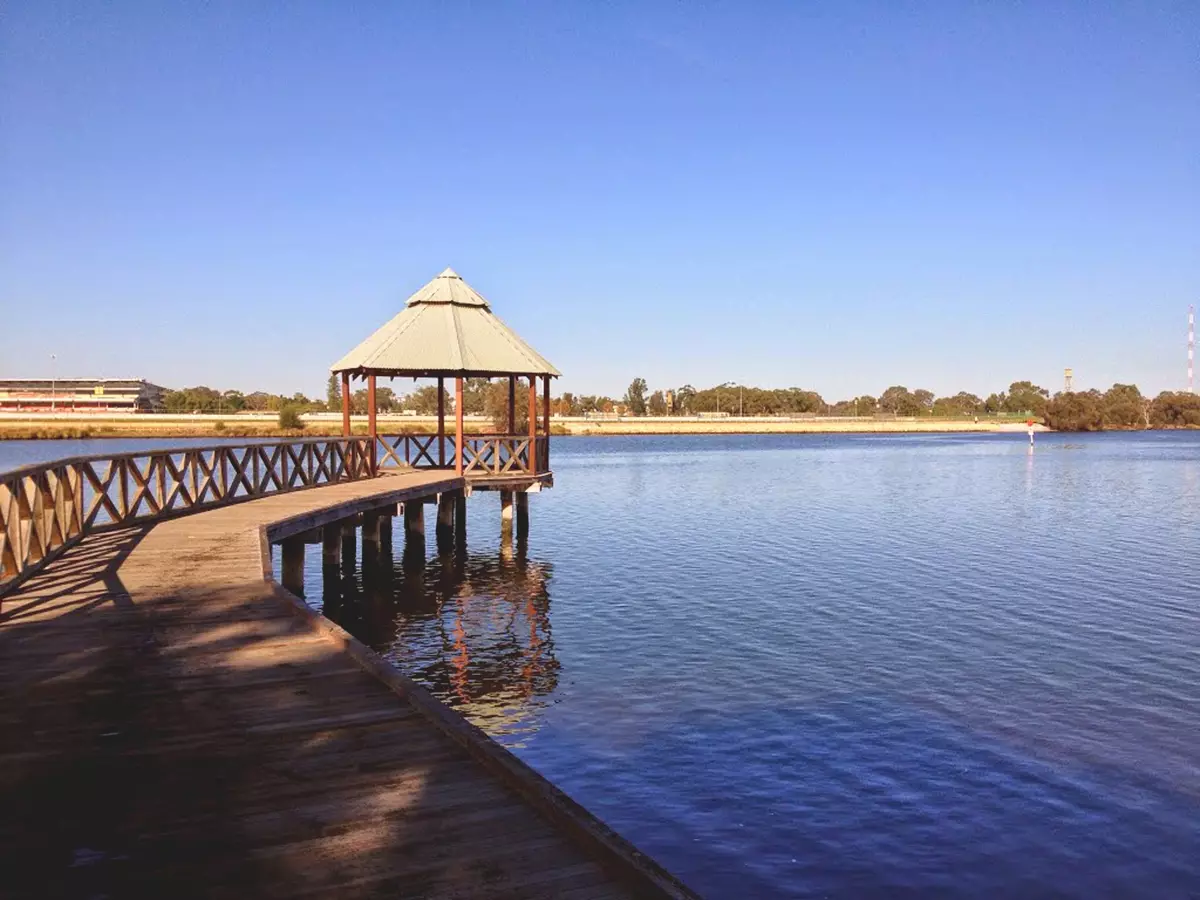 riverside gardens jetty