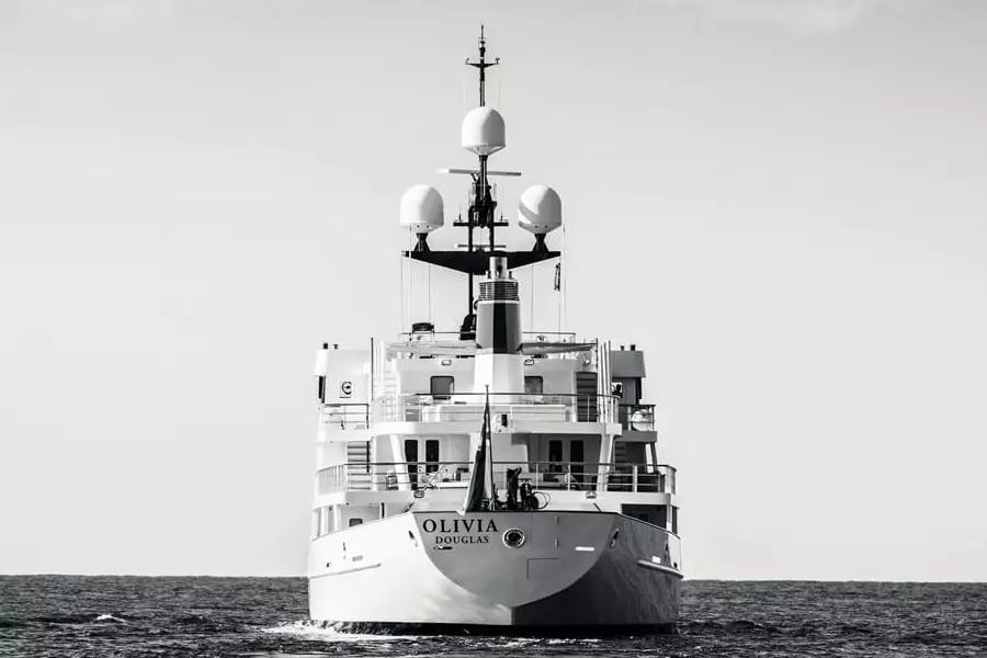 Russian Navy Ship เปลี่ยนเป็น Superyacht front
