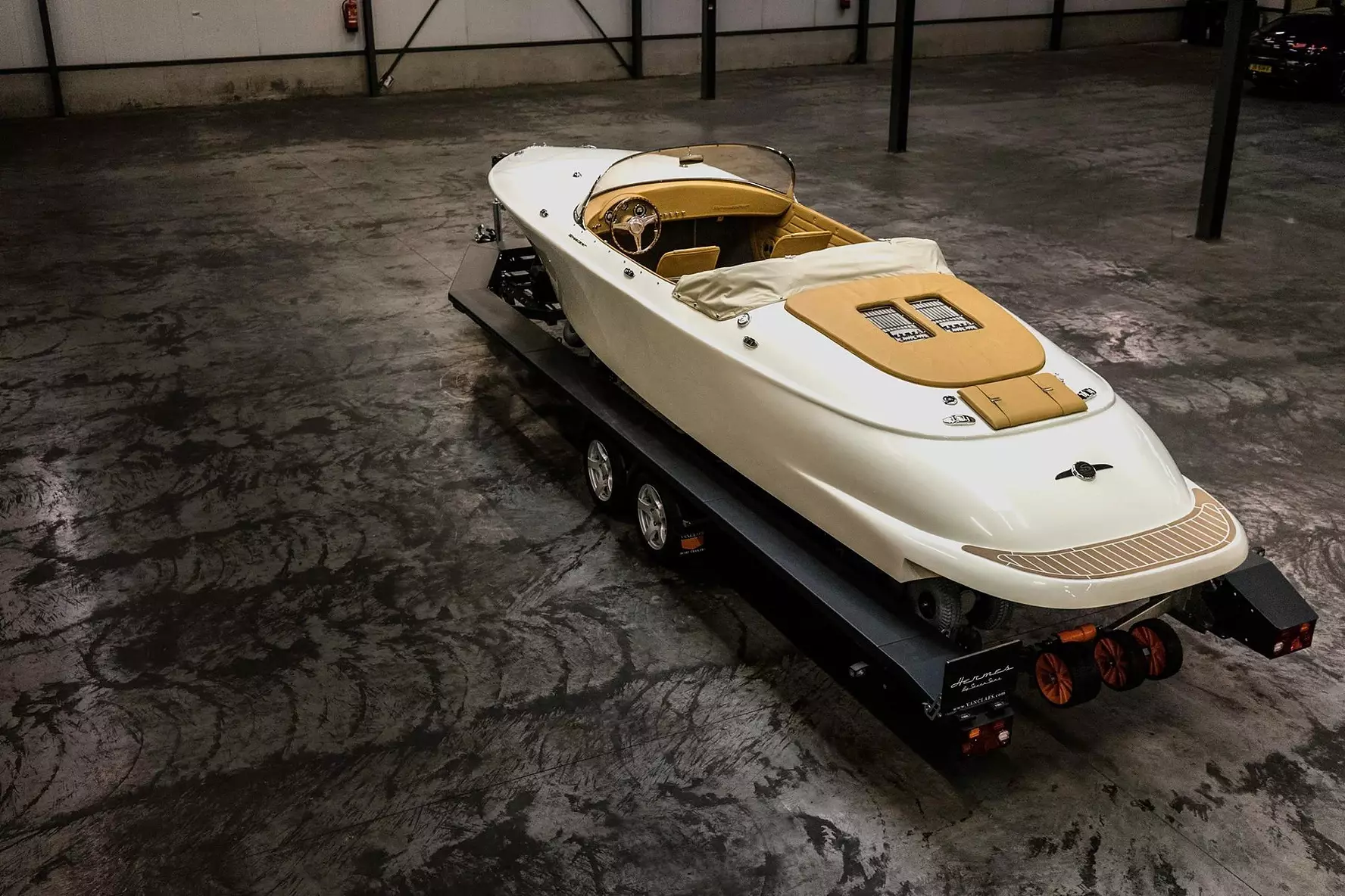 Hermes Speedster Boat omdefinerer effektivitet og luksus 7399_4