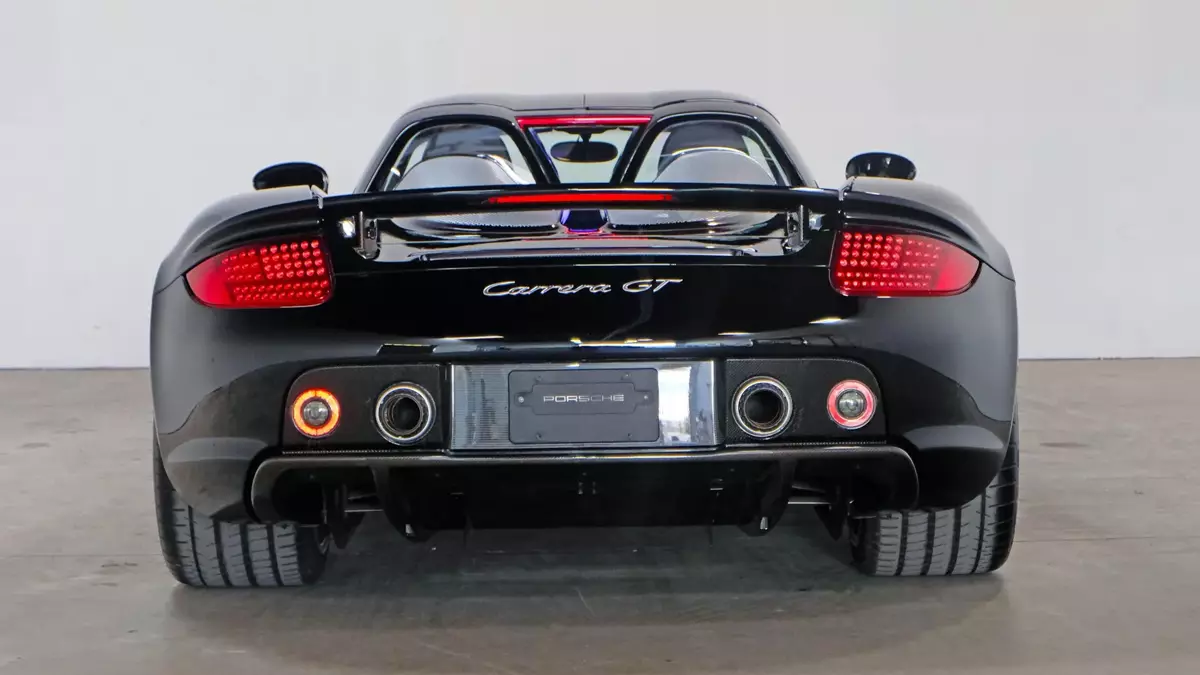 Sobiq Jerry Seinfeld 2004 porsche carrera gt 9