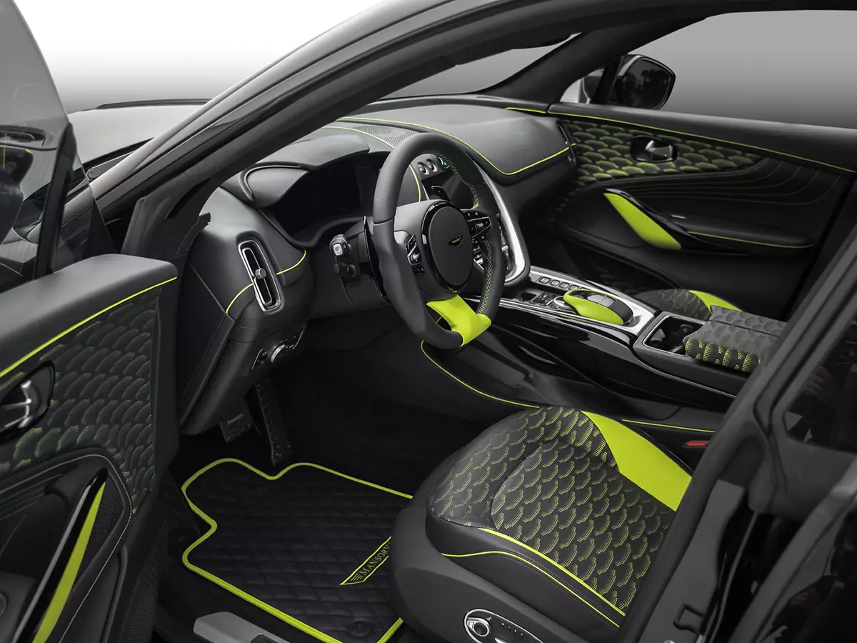 Mansory aston martin dbx interior hareup