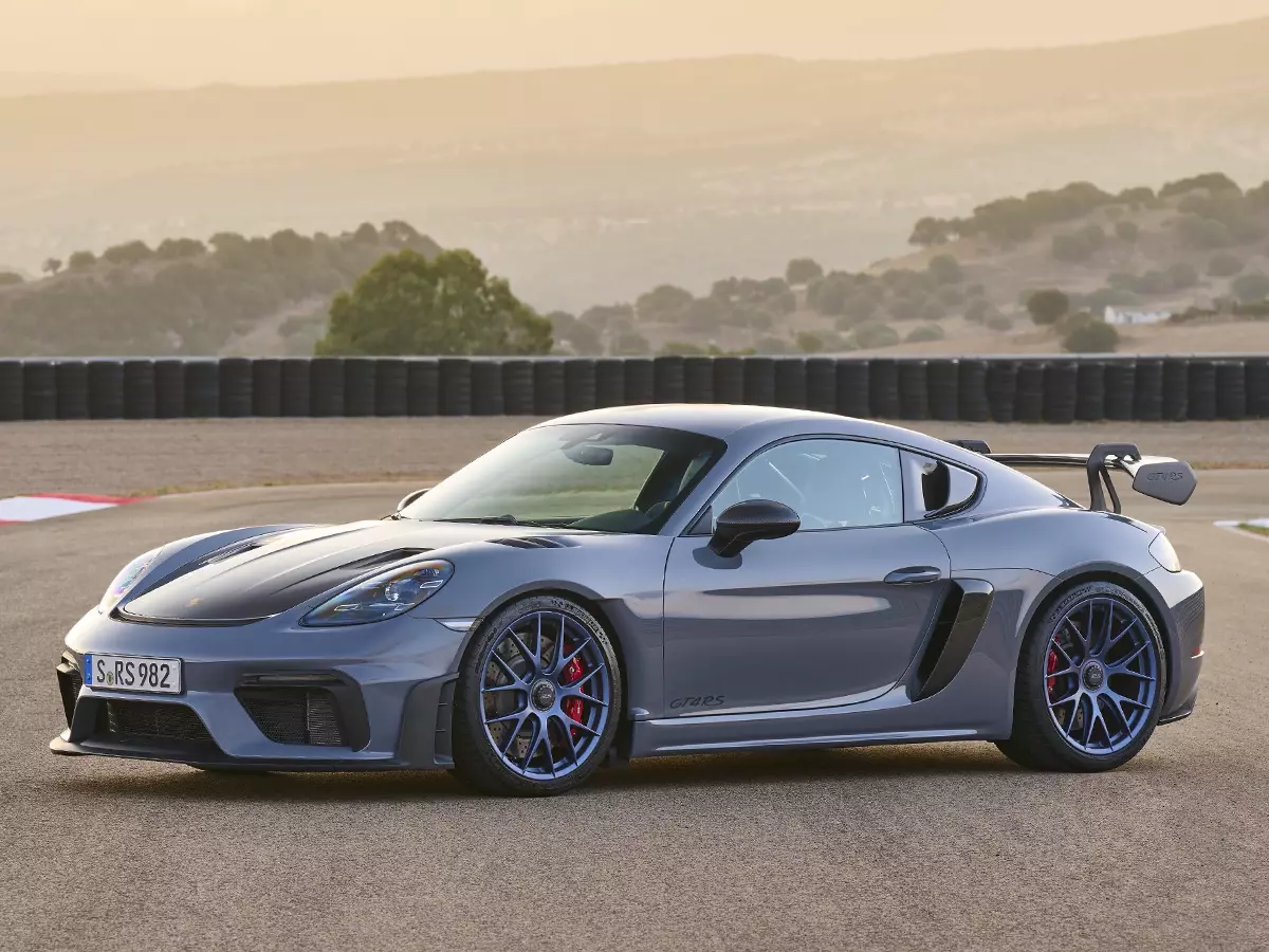 Profil lateral Cayman gt4 rs