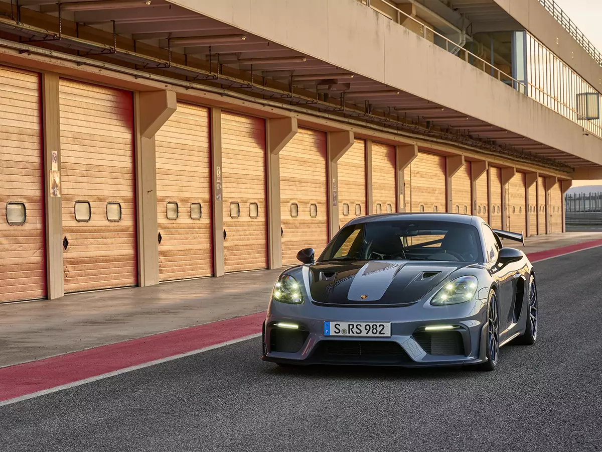 Cayman gt4 rs boksis