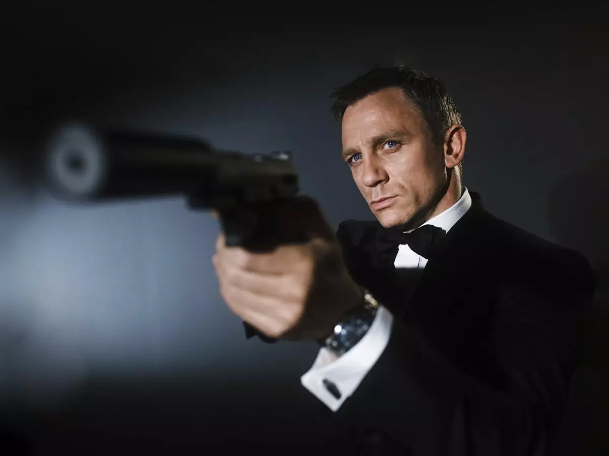 Daniel craig bond fa tsy vehivavy