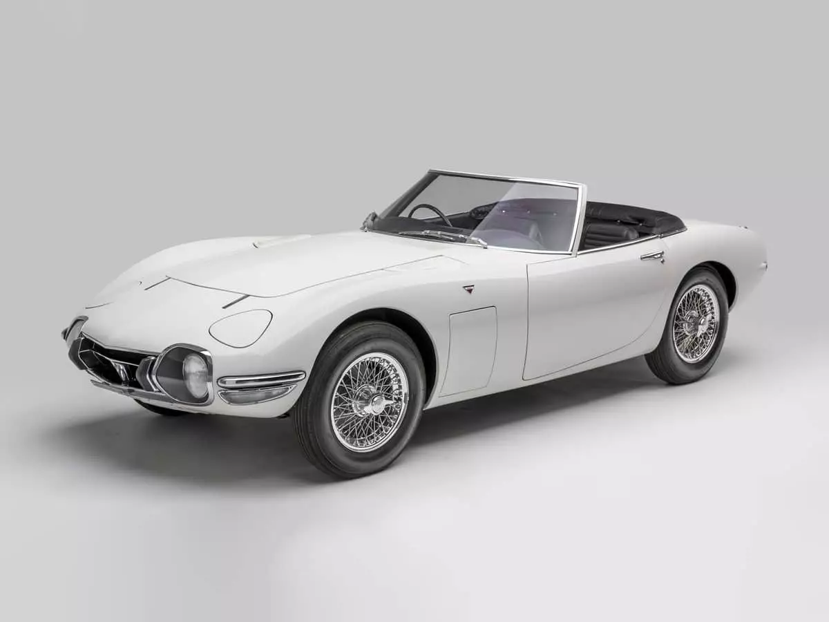 1967 toyota 2000 gt