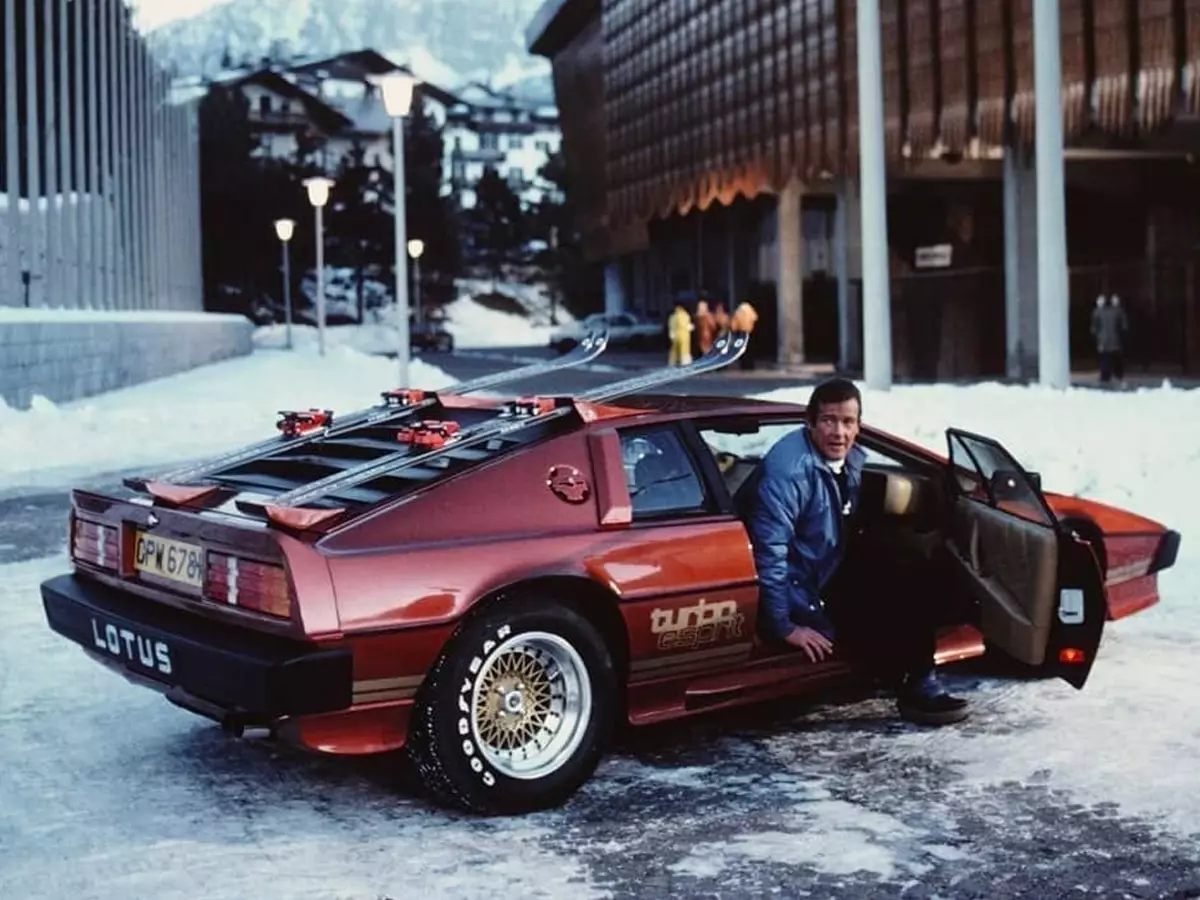 1981 lotus esprit turbo