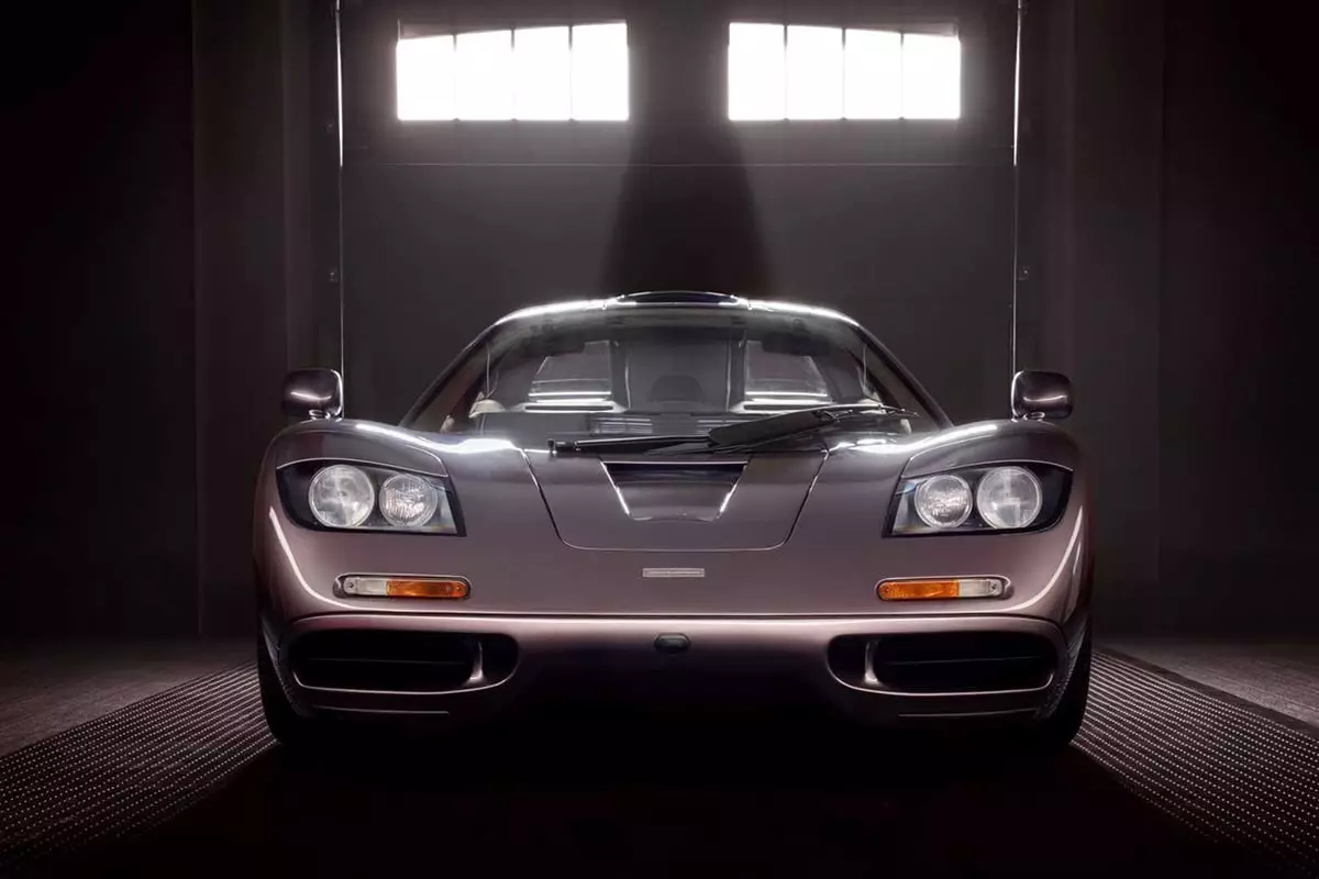 1995 Creighton Brown Mclaren F1 Coupe 3