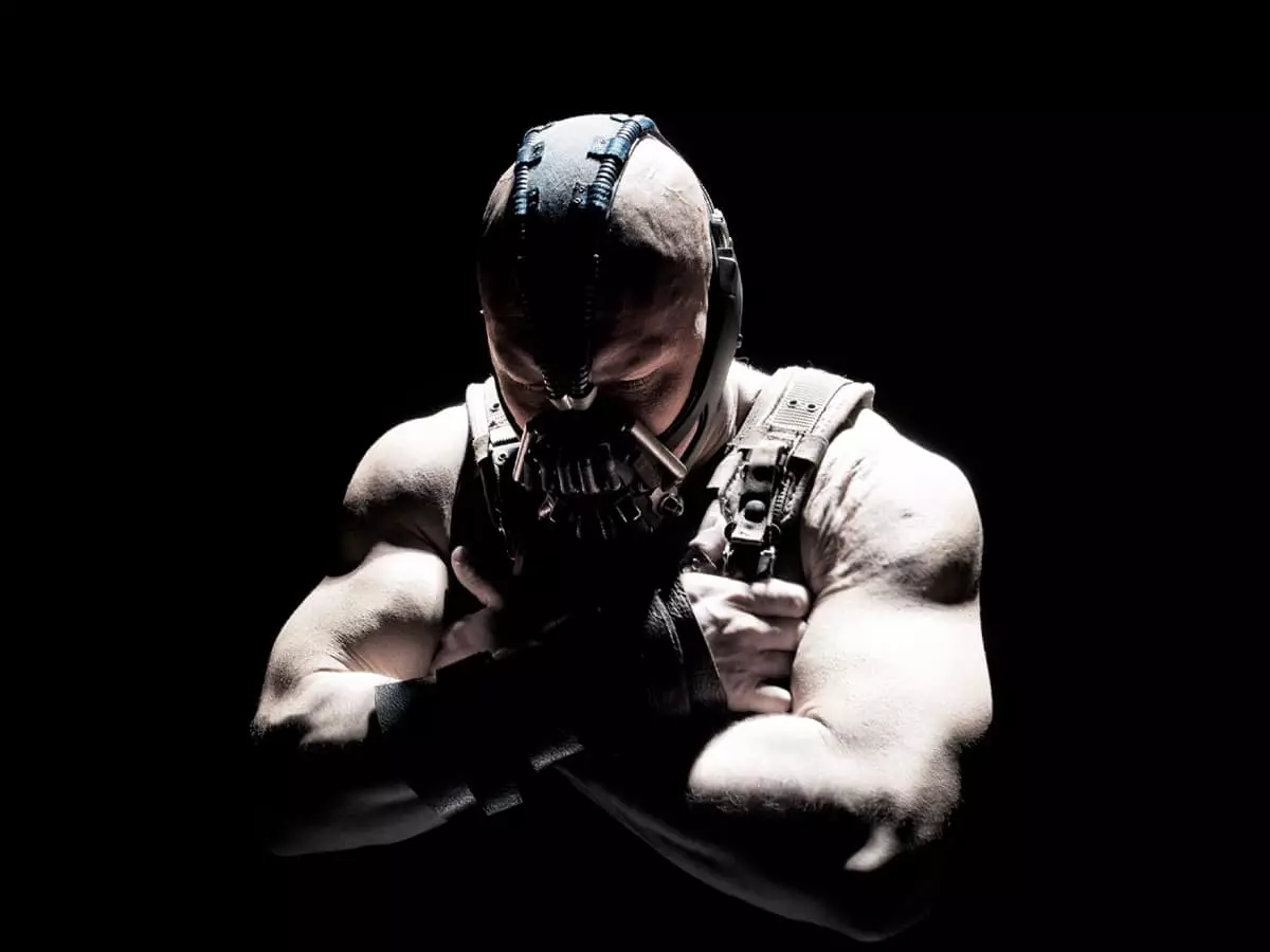 Πρόγραμμα προπόνησης και διατροφής του Tom Hardy's Insane «Bane».