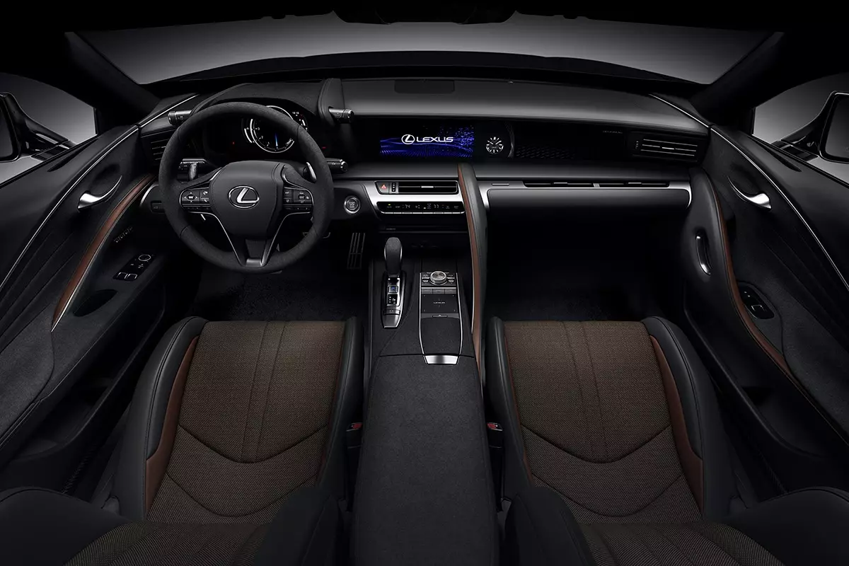 Palubní deska Lexus LC 500 Inspiration Series Coupe 2021