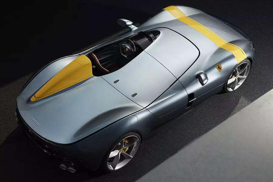 Vedere de sus Ferrari Monza SP1