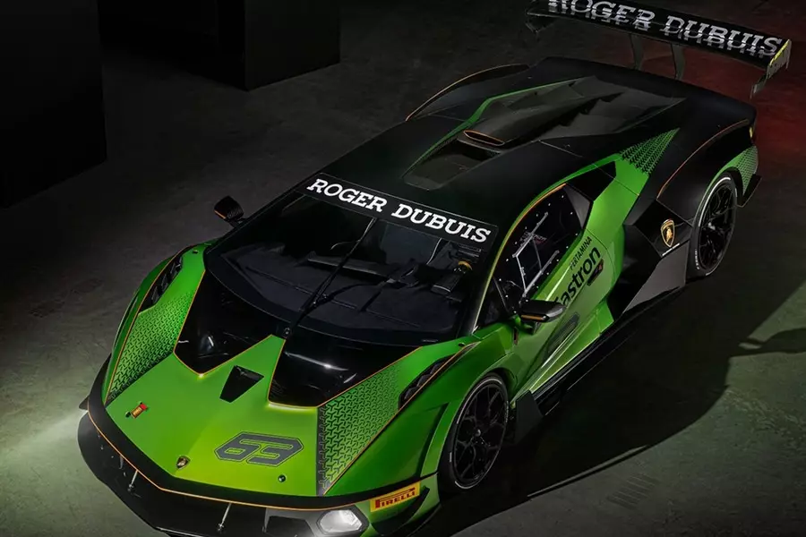 Lamborghini Essenza SCV12 pohled shora