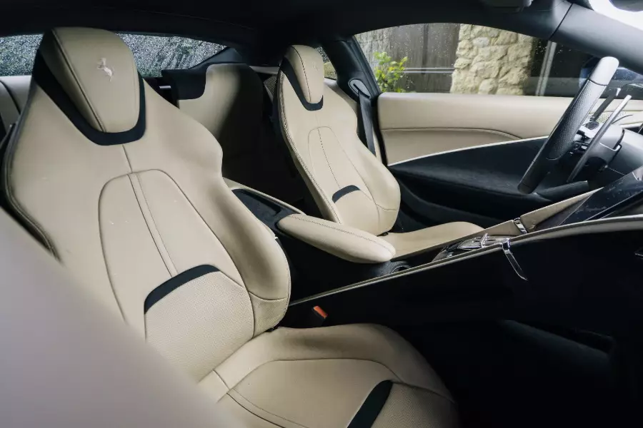 ferrari roma cockpit