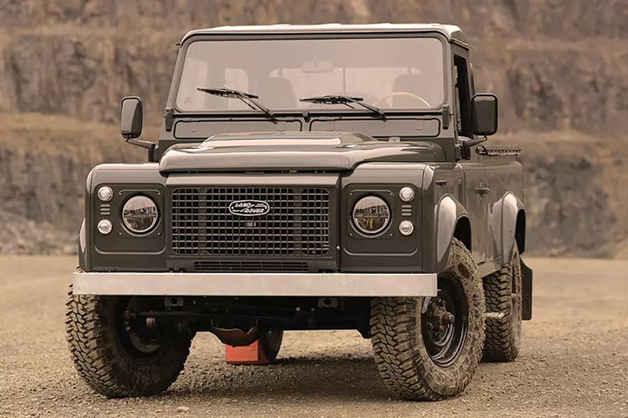 Land Rover Defender Commonwealth 1990 fronte