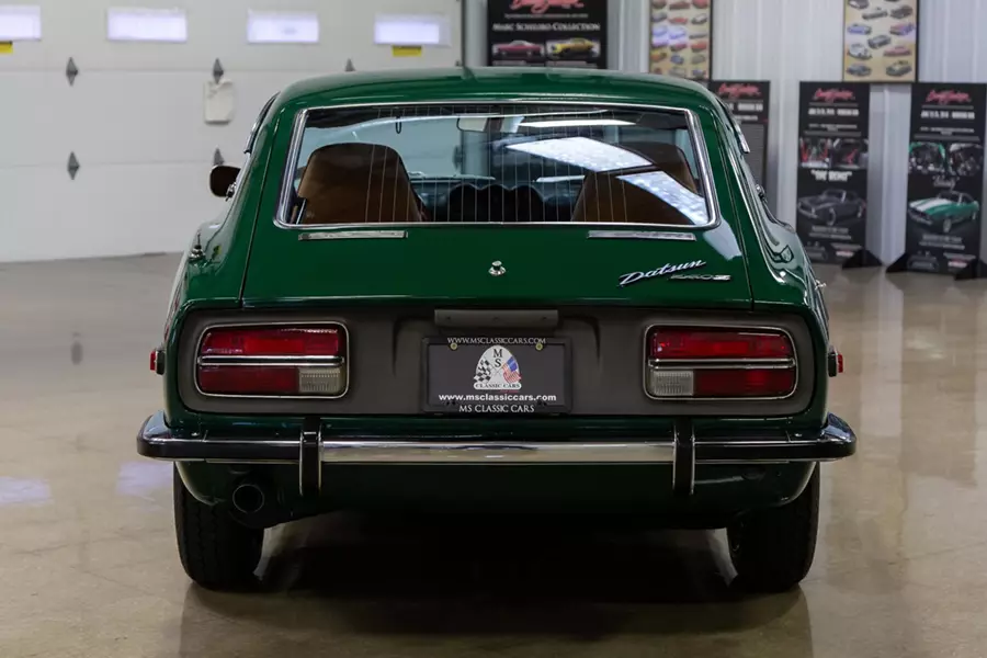 1971 Datsun 240Z ተከታታይ እኔ ወደ ኋላ