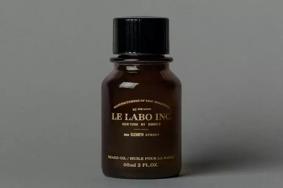 Il miglior olio per barba da uomo