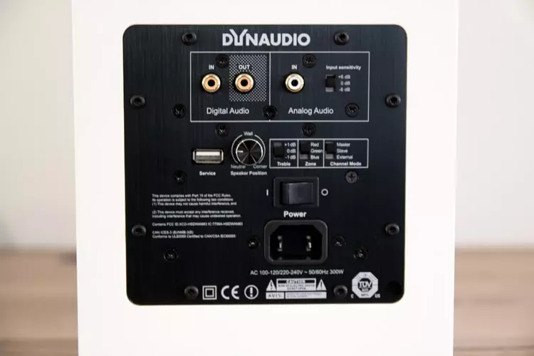 dynaudio focus 20 xd ස්පීකර් පාලන පුවරුව