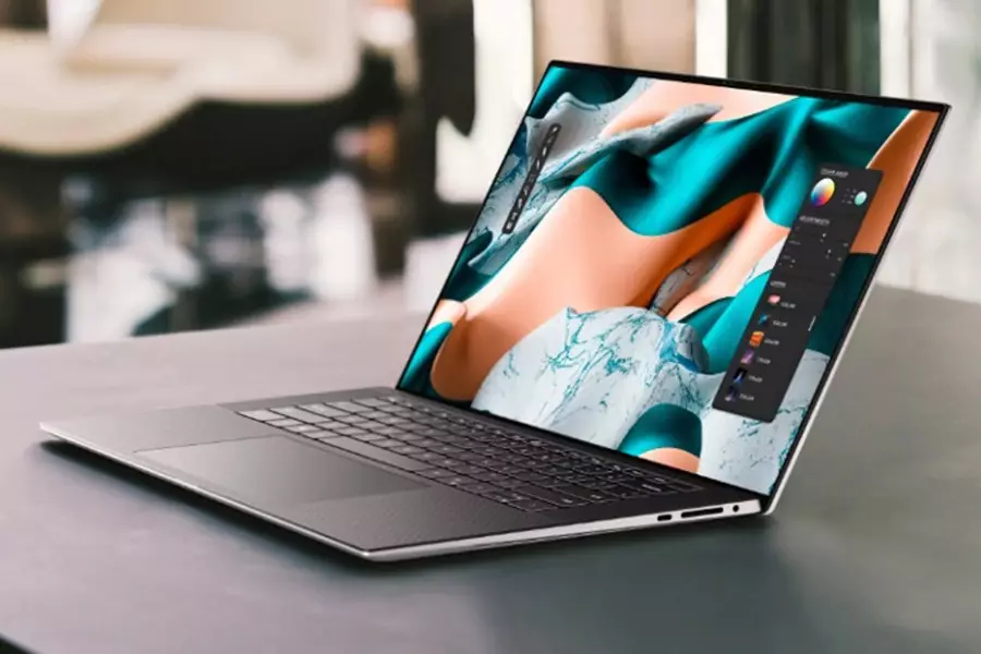 Laptop i ri Dell i ri XPS 15 dhe 17 me pamje anësore